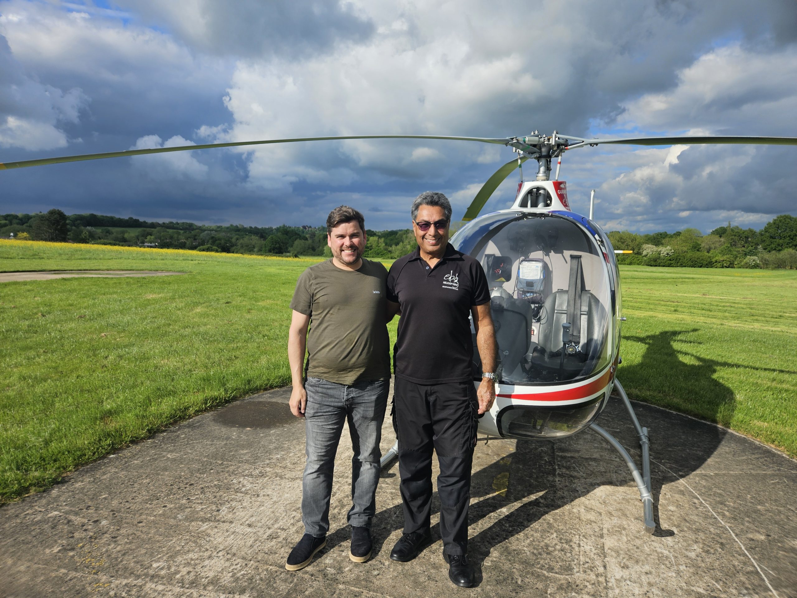 First solo for Chris.C in Cabri G2 - EBG Helicopters